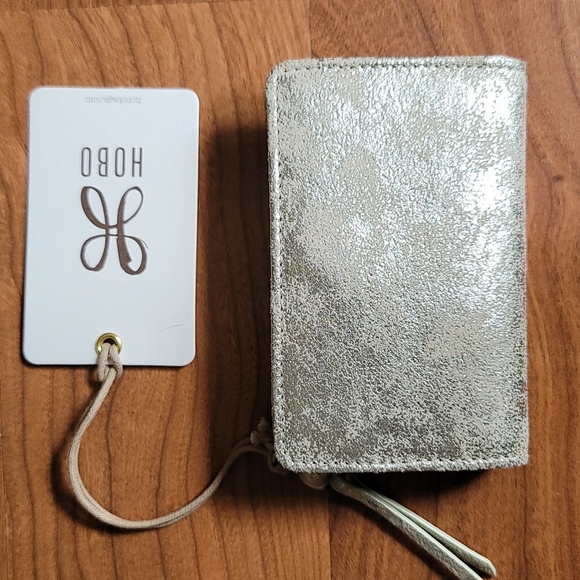 HOBO | Bags | Hobo Dart Calfskin Gold Metallic Leather Wallet | Poshmark